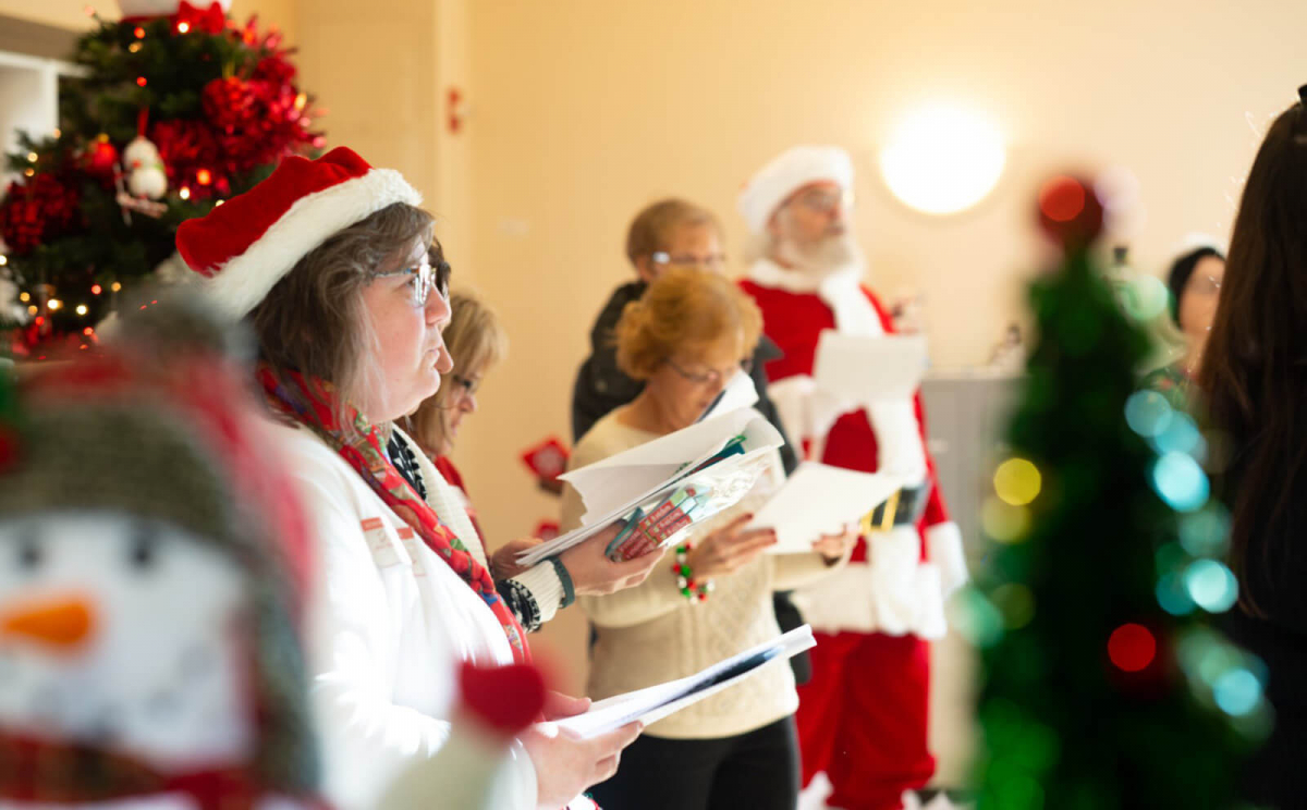10 Heartwarming Tips for Long-Term Care Holiday Planning | Sitrin ...